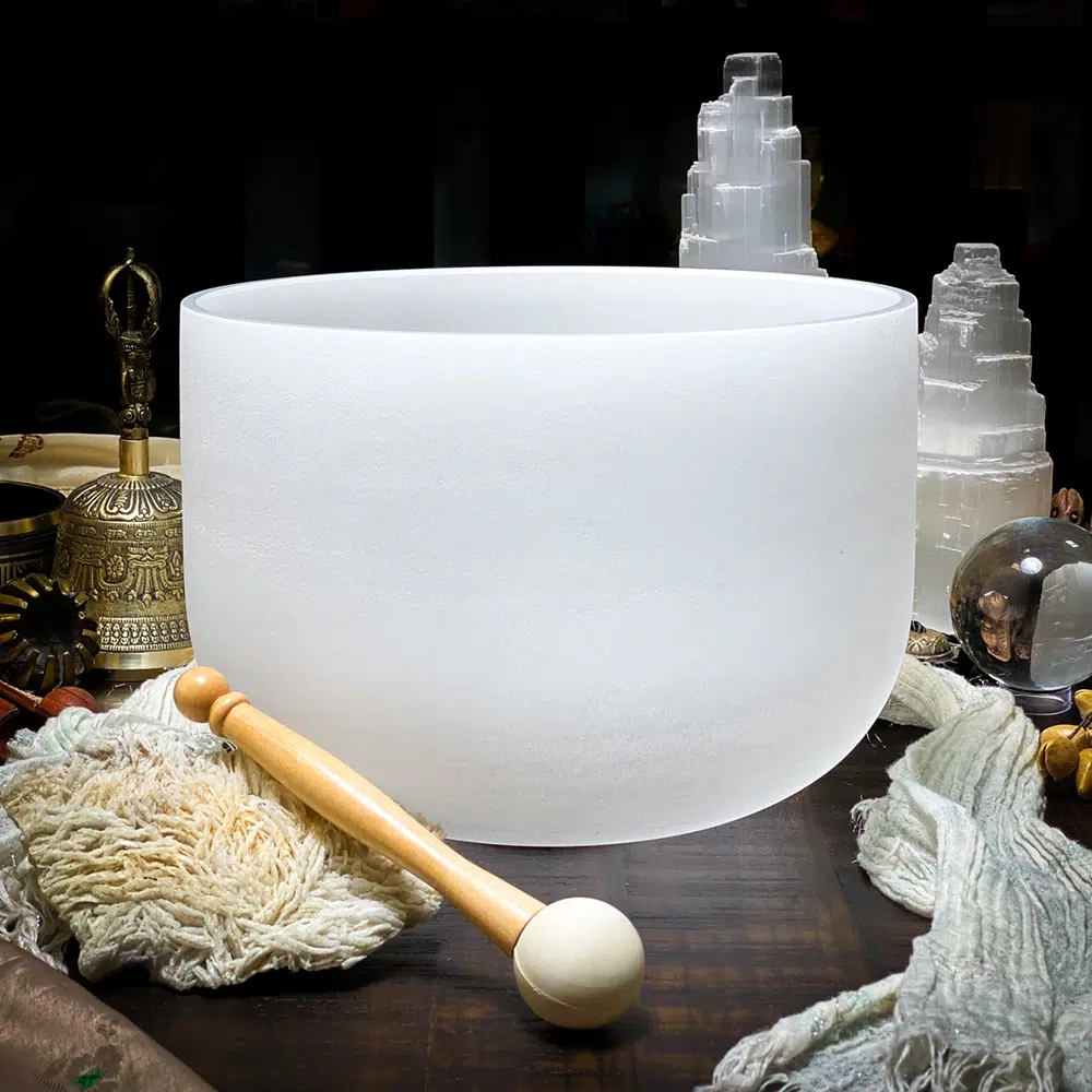 Crystal Singing Bowl - C# OM Chakra